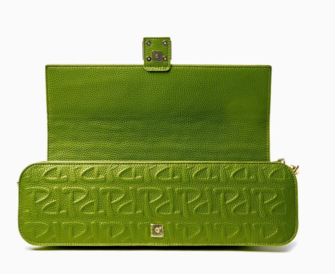 Panera Rolls Out Designer Baguette Purse That’s Ideal For Toting ...