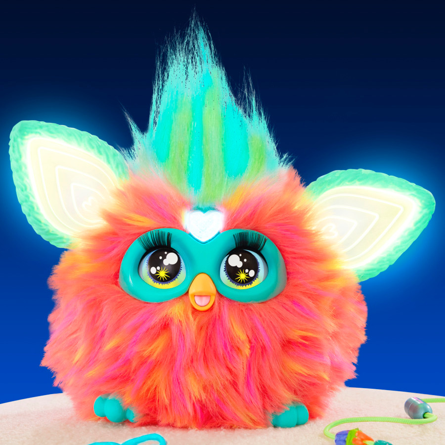 Furby Returns With New Look & Smarts For 25th Anniversary - DesignTAXI.com