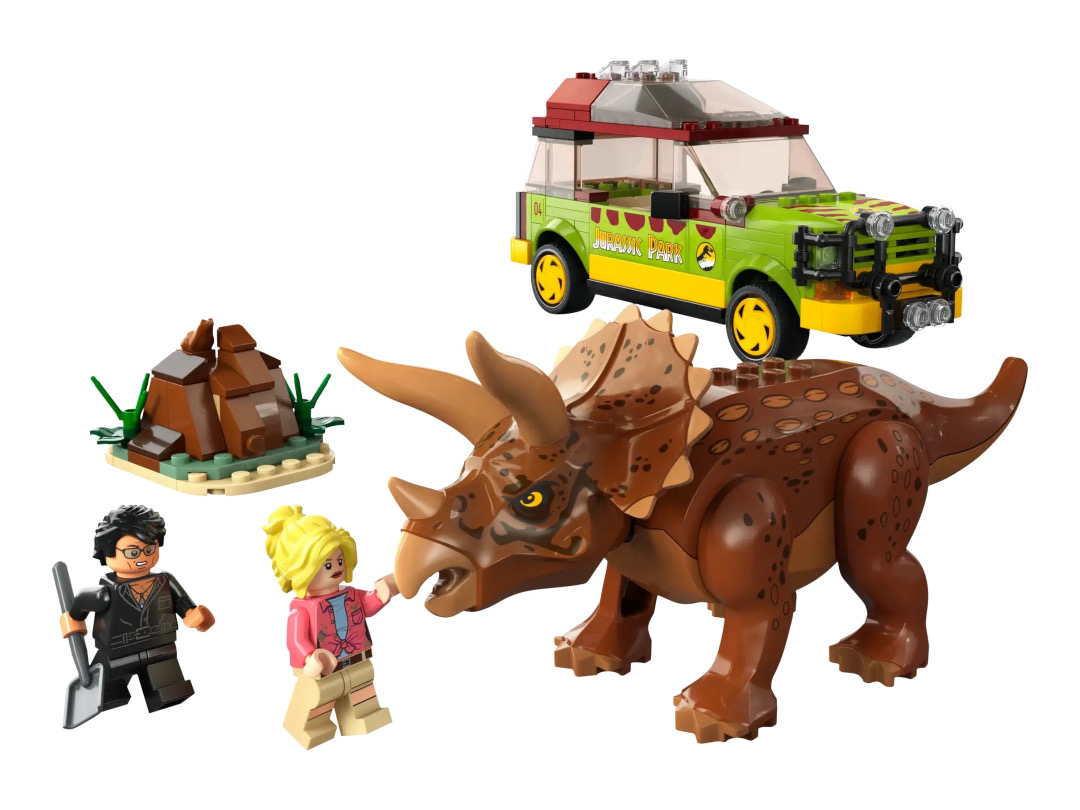 A LEGO Dinosaur Left A Big Pile Of Poop Inside This ‘Jurassic Park’ Set ...