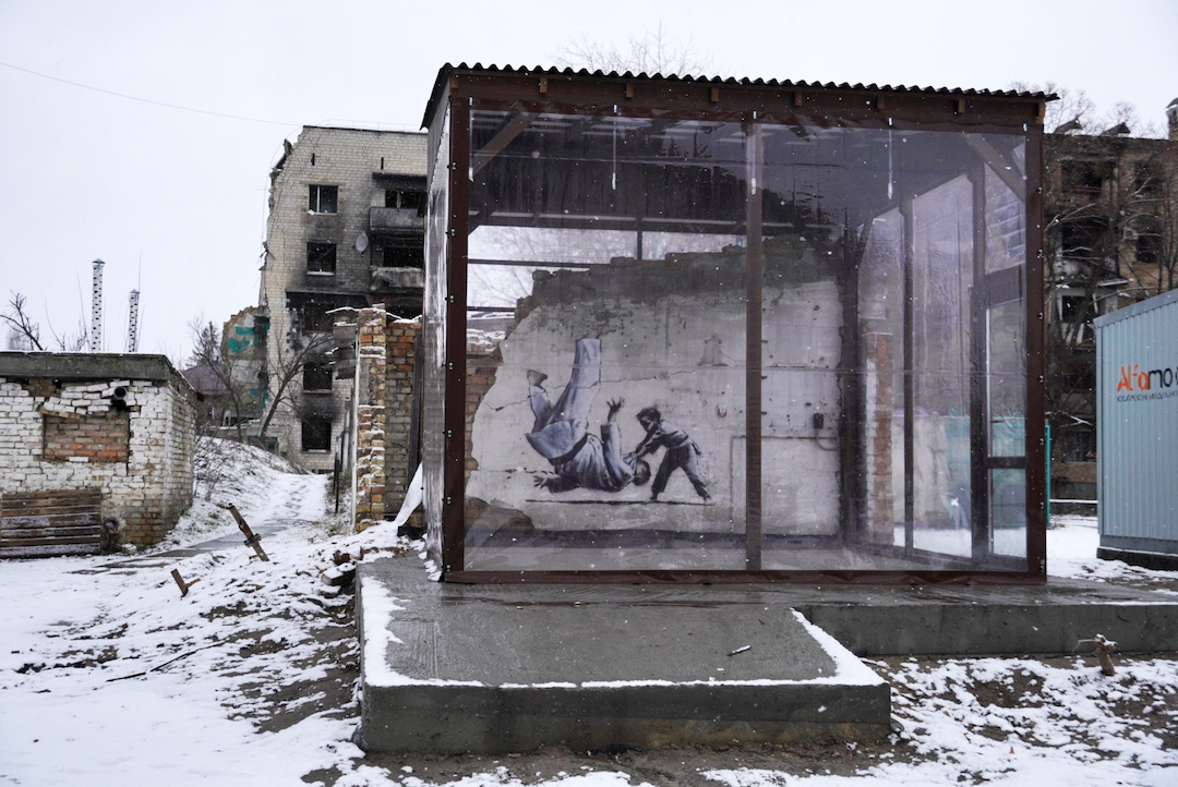 Ukraine Protects Banksy Murals With Special ‘Impact-Resistant’ Security ...