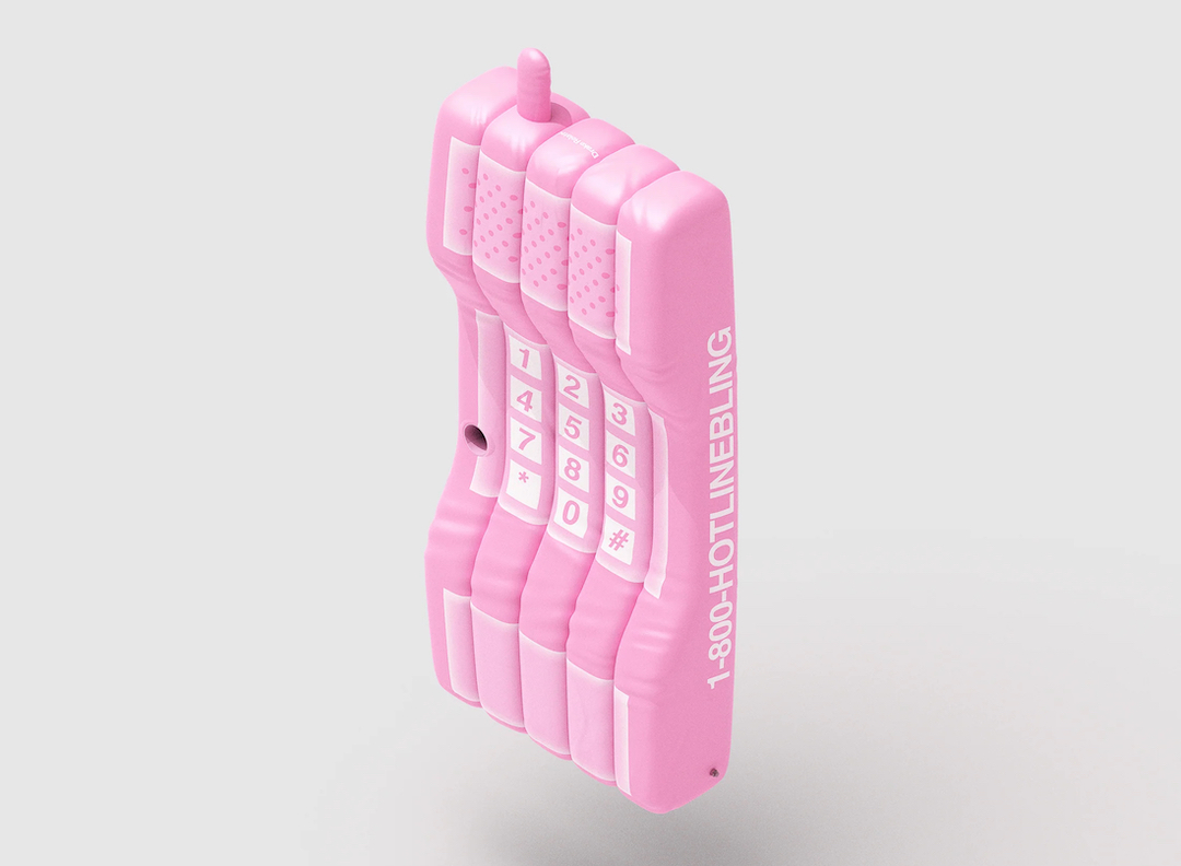 Drake Finally Releases Giant ‘Hotline Bling’ Mobile Phone Float After 8 ...