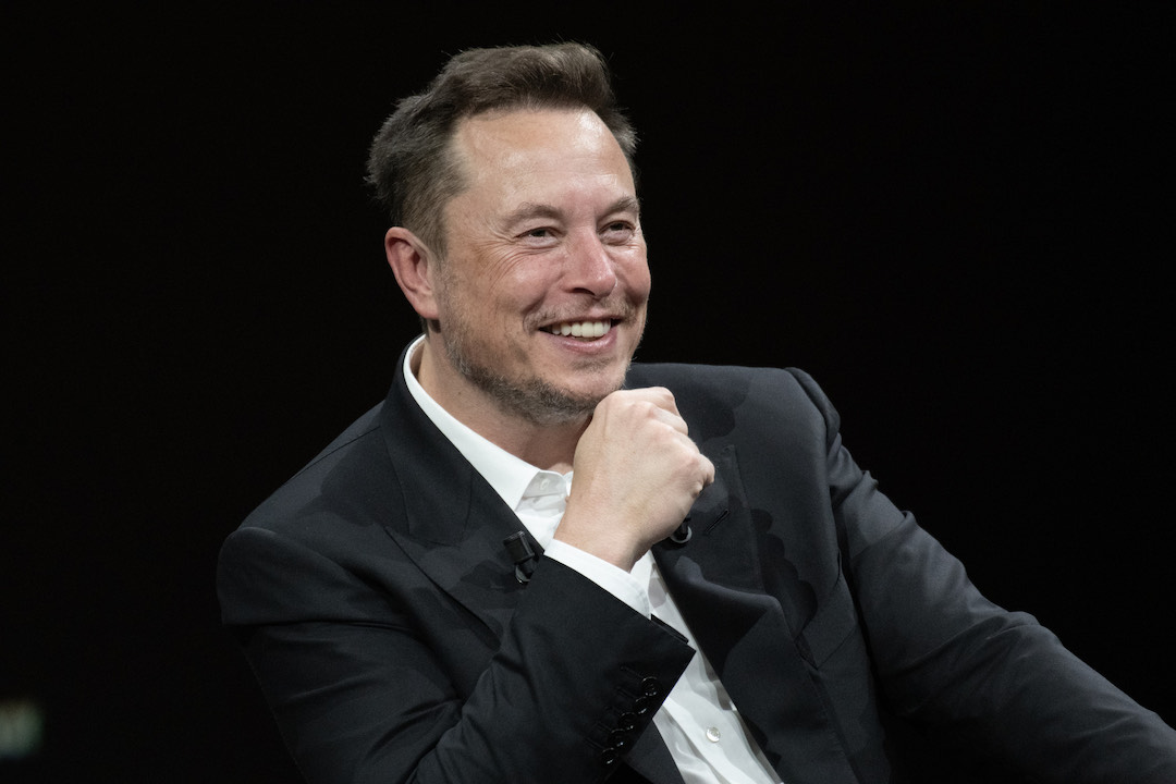 Elon Musk Introduces Grok AI, A Humorous Real-Time Chatbot That ‘Loves ...