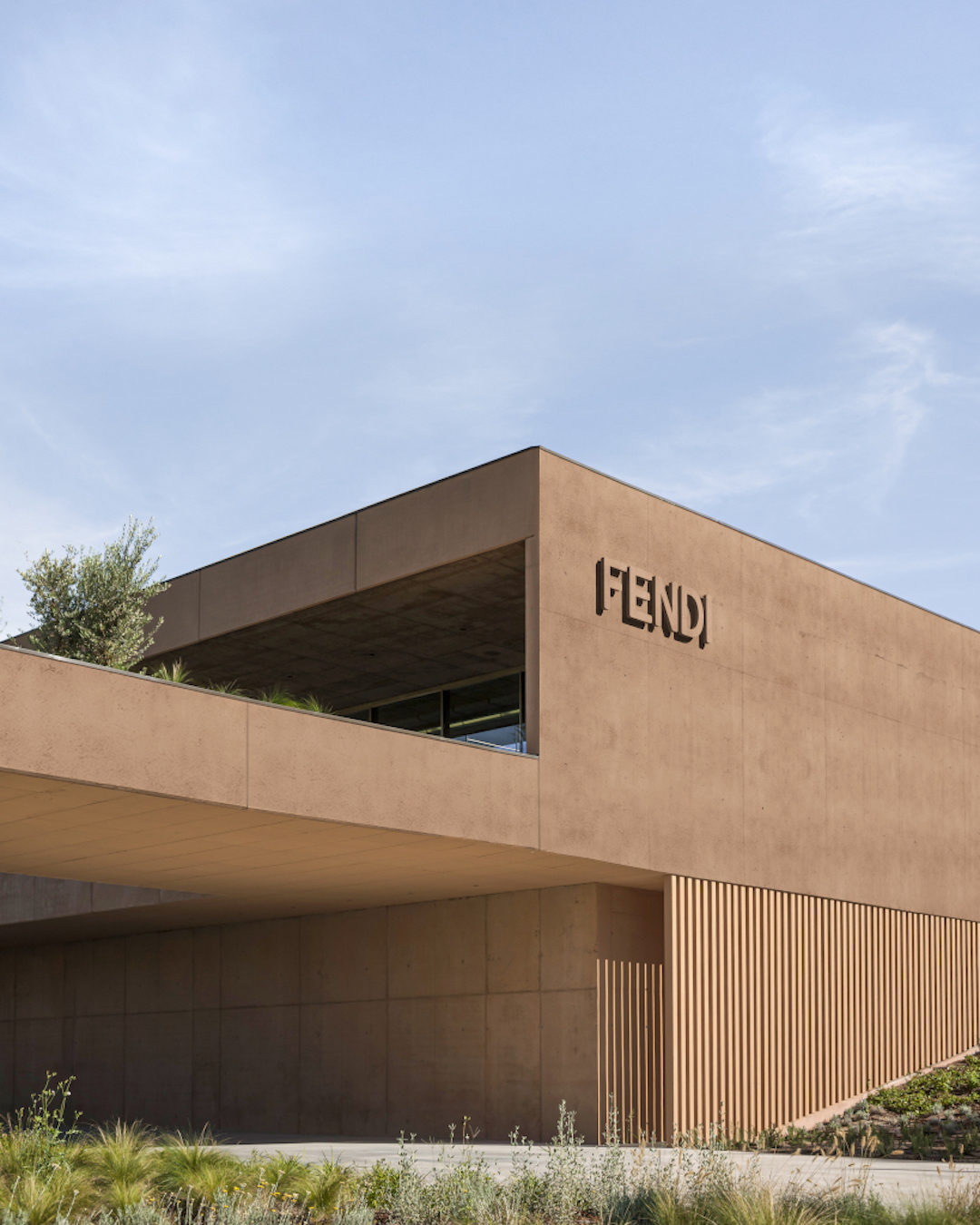 Fendi Factory Seamlessly Flows Into Countryside With Its Landscape Roof ...