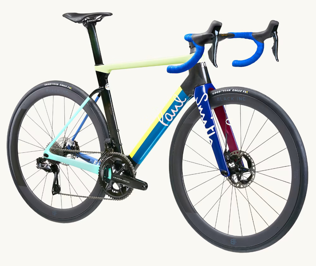 Paul Smith’s Iconic Colorful Stripes Bring High-End Style To The Everyday Bike - DesignTAXI.com