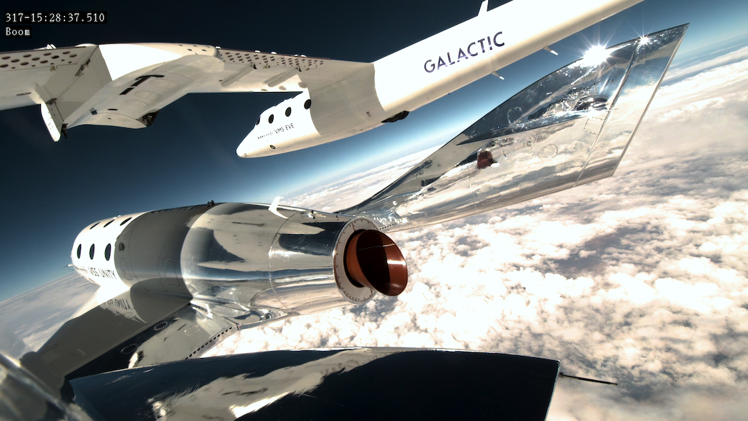 Virgin Galactic Successfully Launches Its First Space Tourists Into Orbit - DesignTAXI.com