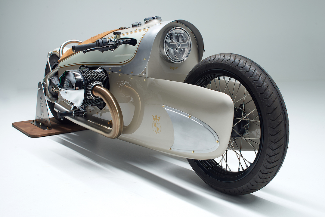 BMW Rolls Out Bullet-Shaped Bike To Celebrate 100 Years Of Its ...