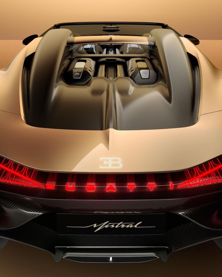 Bugatti Unveils An All-Gold Limited-Edition Mistral Supercar ...