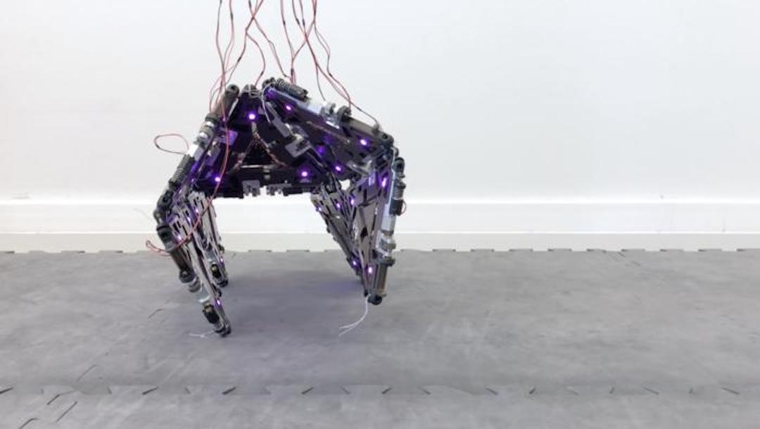 3D Walking Origami Robot Shapeshifts Into A Flat-Pack Droid ...