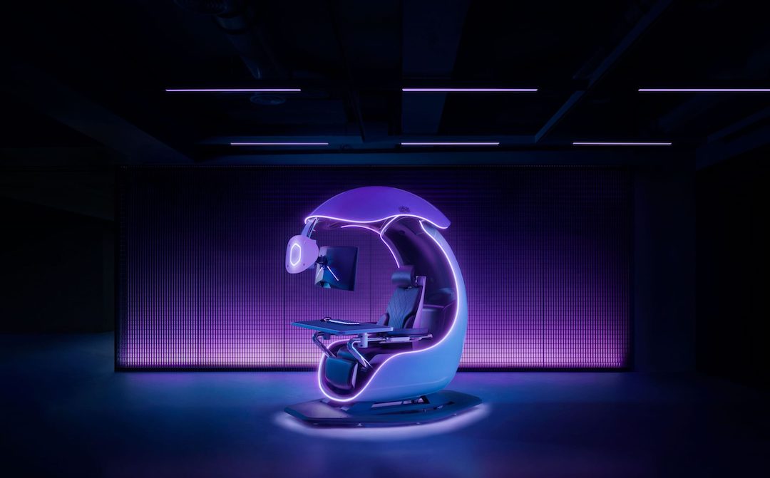 Work And Play Without Outside Distractions In A Semi-Enclosed Computing ...