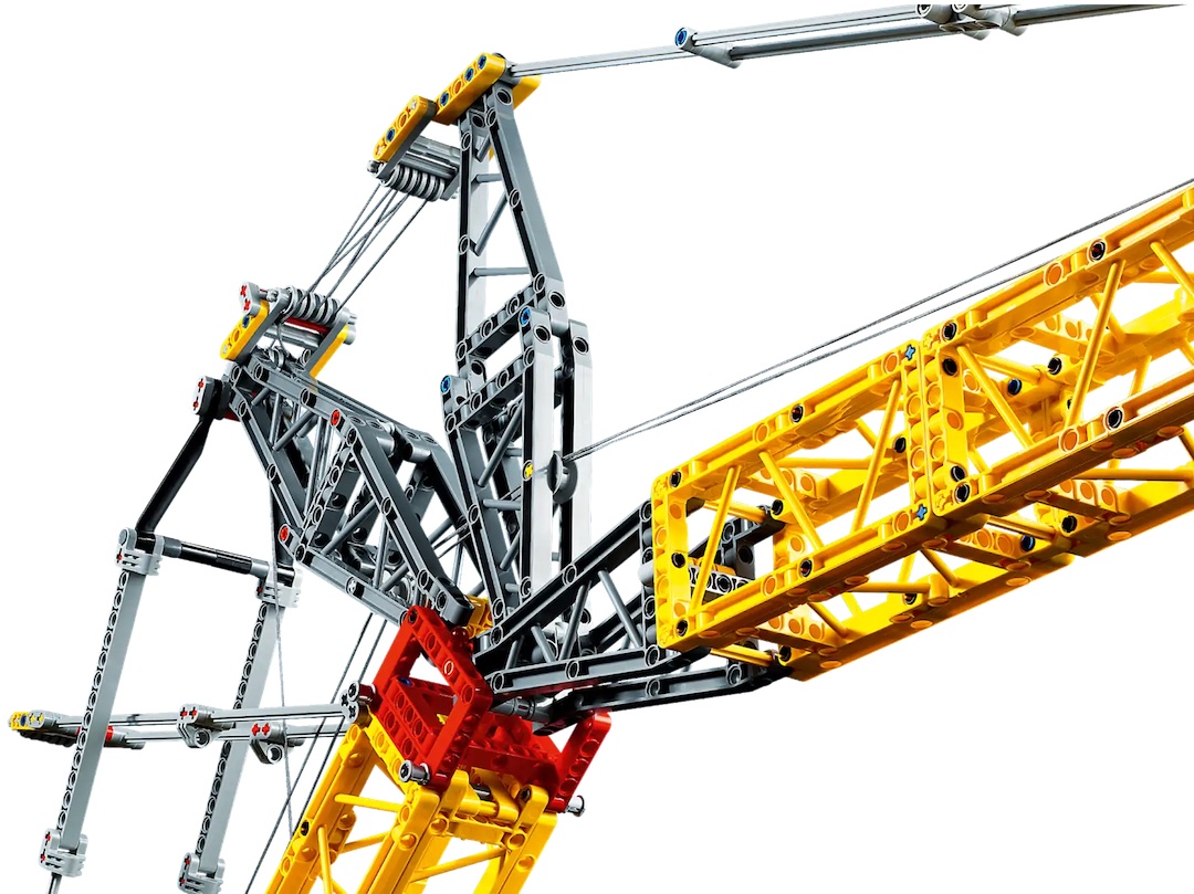 LEGO’s Most Expensive Technic Set Is A $700 Liebherr Crawler Crane ...
