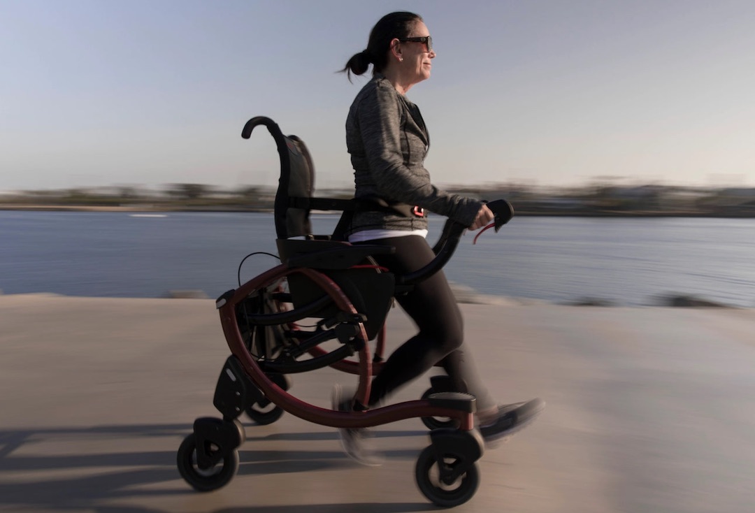 Walker For Disabled People Turns Into A Wheelchair When Needed ...