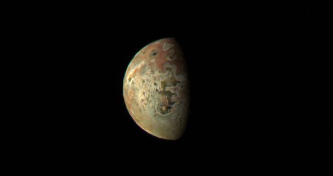 Jupiter’s Fiery Moon, Io, Unleashes Spectacular Volcanic Fury Captured ...