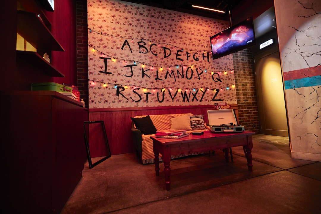‘Stranger Things’ Café Transports The Town Of Hawkins To Tokyo ...