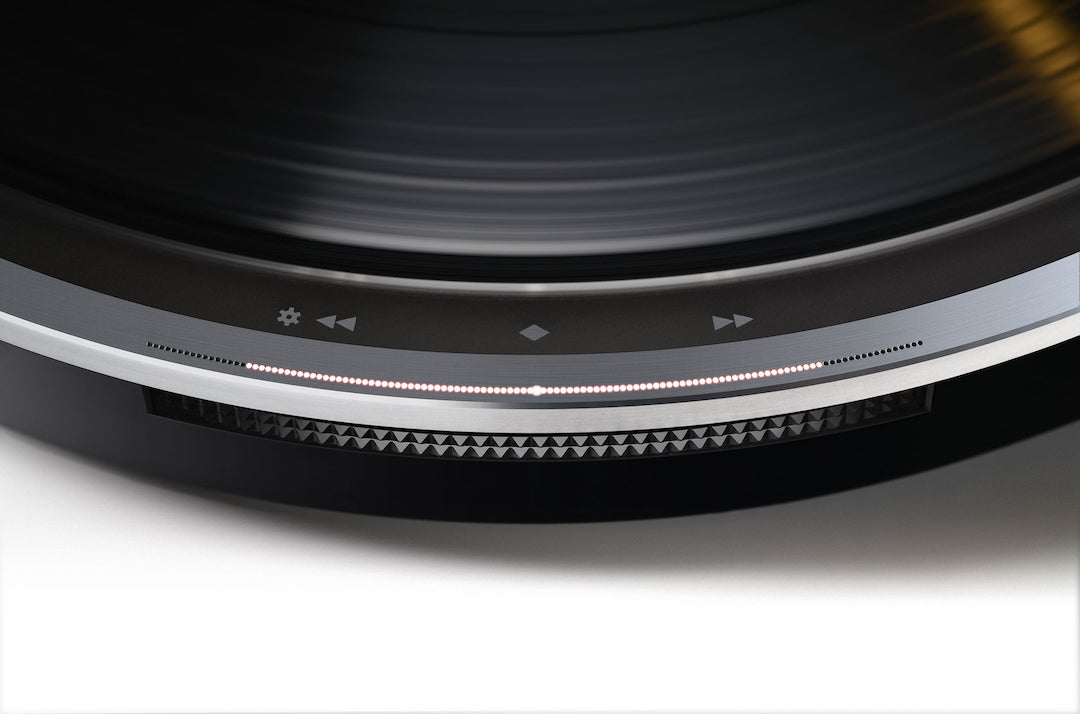 A Turntable That Stands Vertical On Your Table As It Plays Your ...