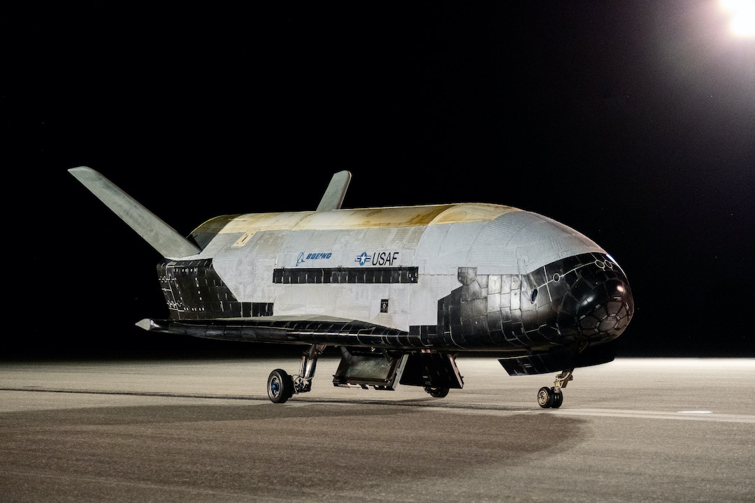US Space Force Unveils Aircraft It’s Been Using In Secret—Both A Rocket ...